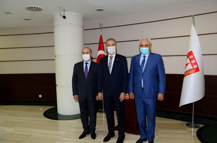 Türkiyə Müdafiə Sənayesi İdarəsinin direktoru: “PUA-larımız ...